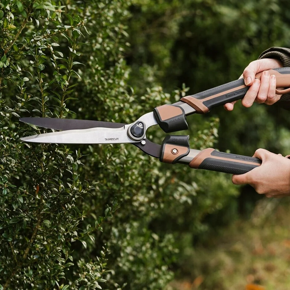 KS Garden Life Hedge Shears - Jones Garden Centre
